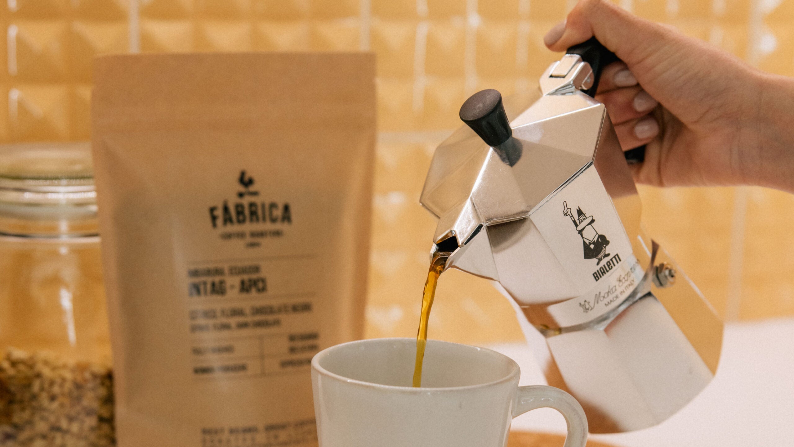 Blog Simple Tips to Upgrade Your Daily Moka Pot - fabrica coffee roaster